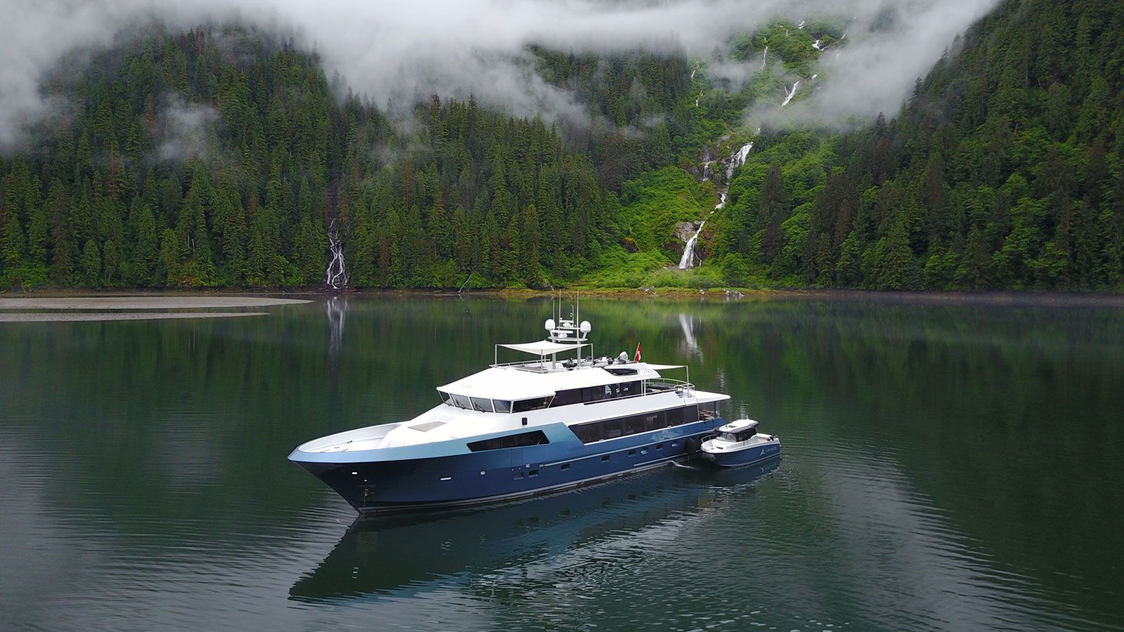 On board with Steve Sidwell, owner of 34m yacht Ascente